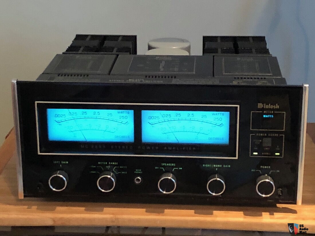 McIntosh MC2255 Amplifier Photo #2037839 - US Audio Mart