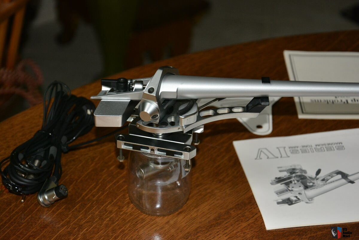 SME IV Tonearm - Just Re-wired with Silver Litz Tonearm wire Photo ...