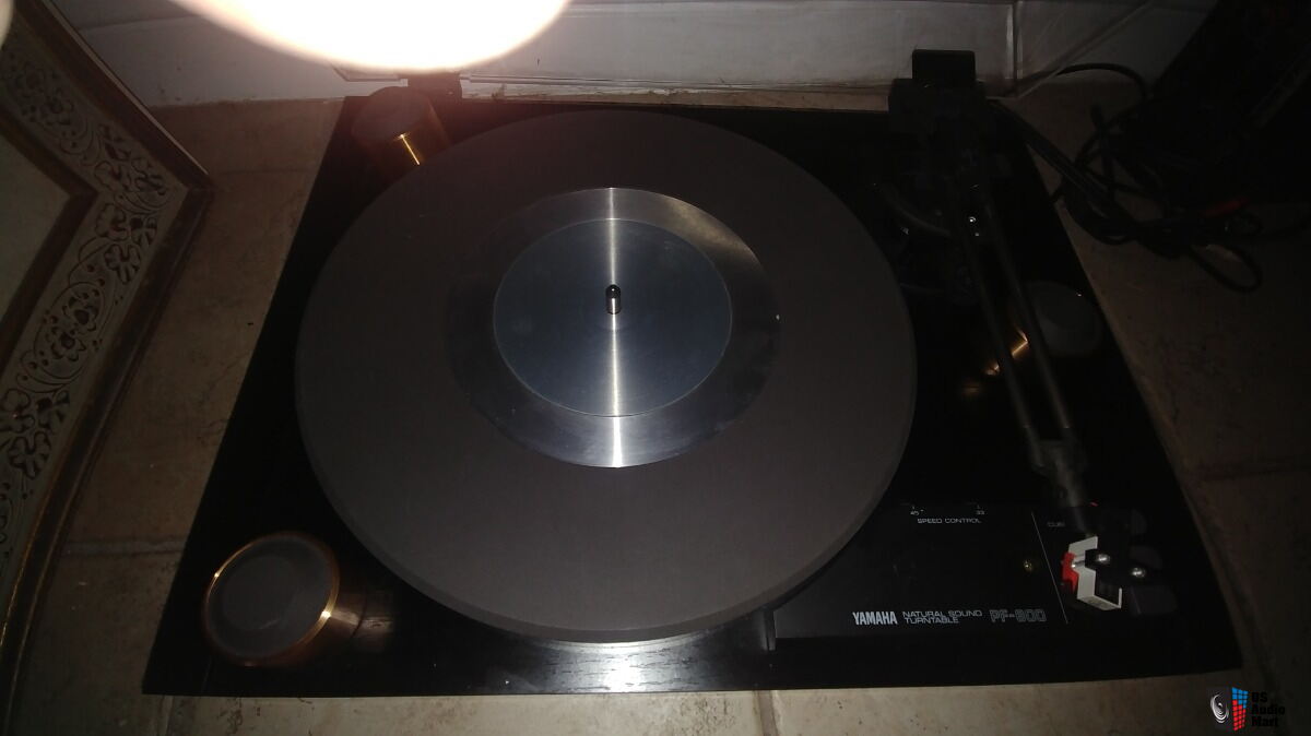Yamaha PF800 Turntable Photo #2048216 - US Audio Mart