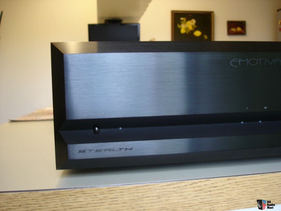 Emotiva Stealth SA-250 Limited Edition Studio Reference Power Amplifier ...