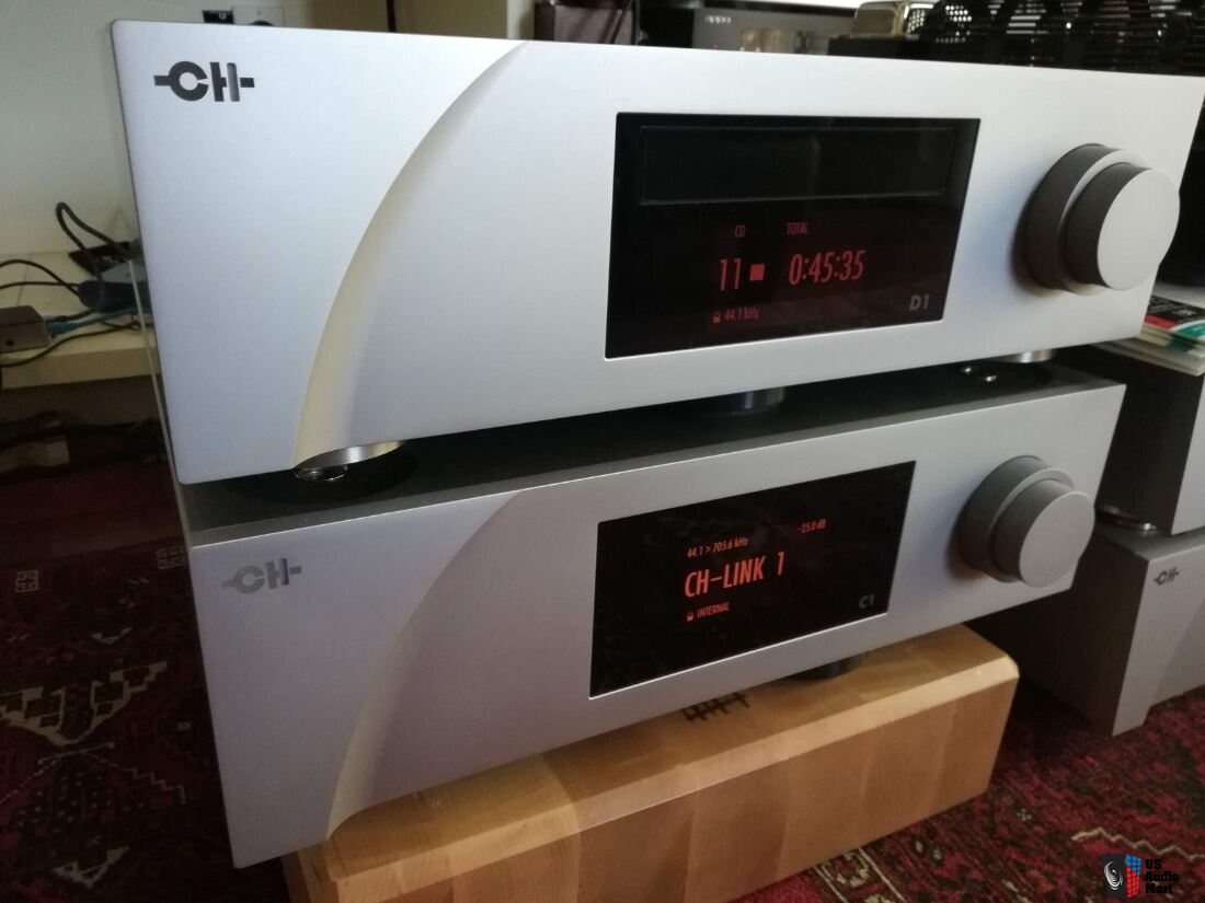 CH Precision system - D1 (SACD/CDP) C1 (DAC/controller) A1 (mono blocks ...