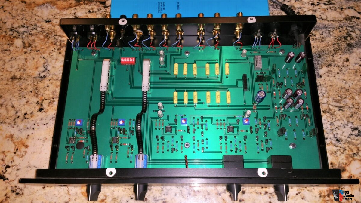 Forte Model 40 Pure class A Preamplifier Photo #2060097 - UK Audio Mart