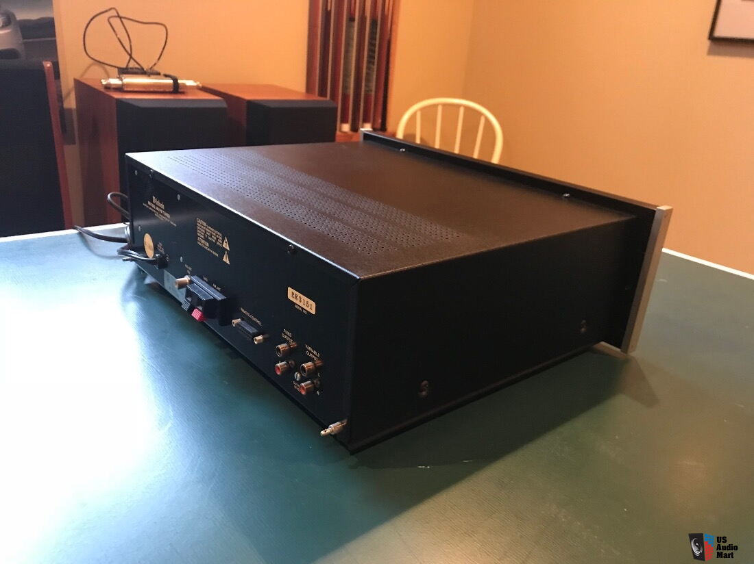 McIntosh MR-7082 AM/FM Digital Tuner - Mint with box, manual, panlocks ...