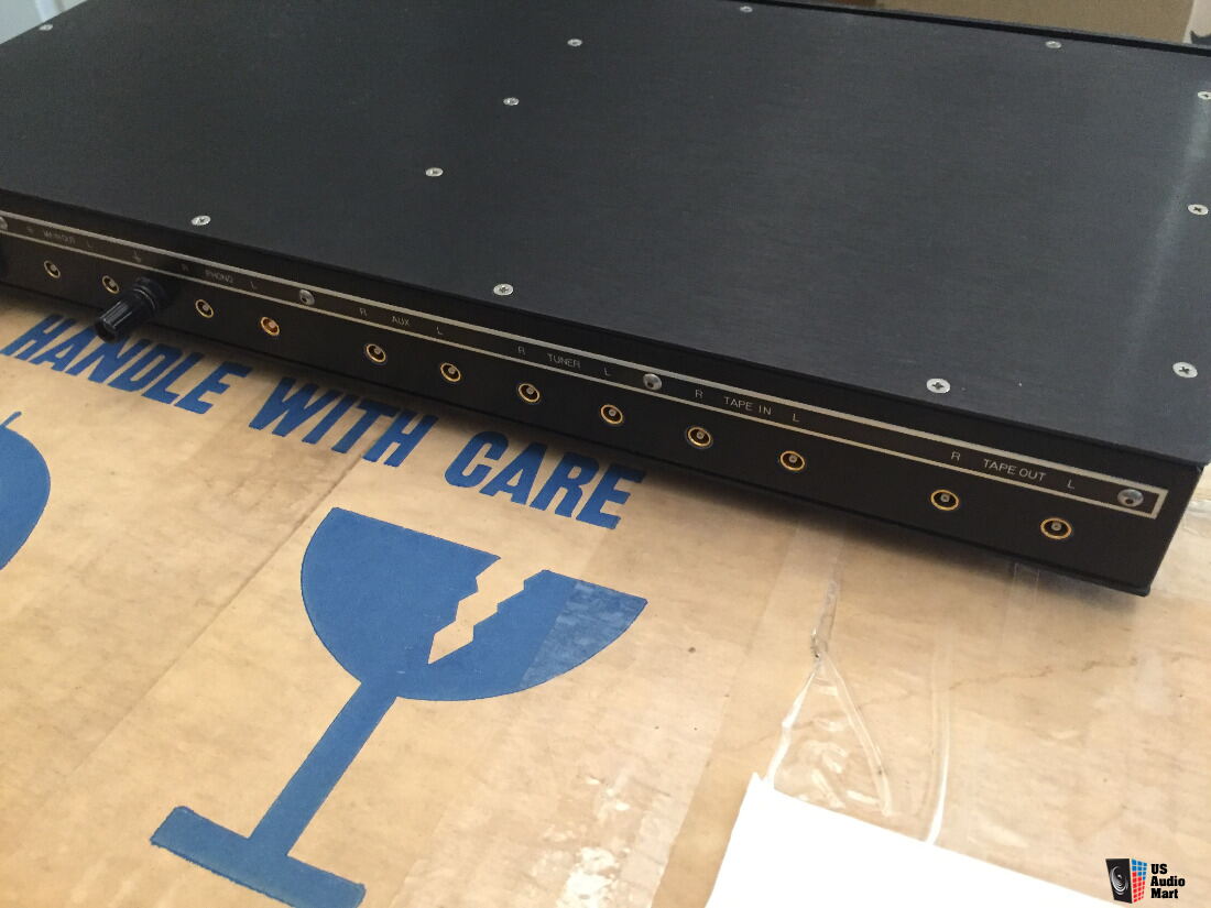 Mark Levinson ML-10 Preamplifier Photo #2075845 - UK Audio Mart