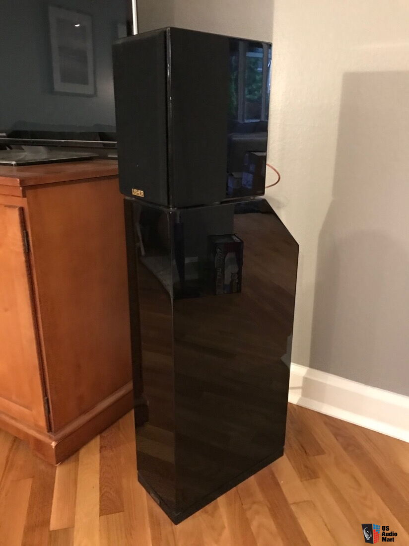 Usher Audio S-520 and SW-520 (bookshelf speakers and subwoofer modules ...