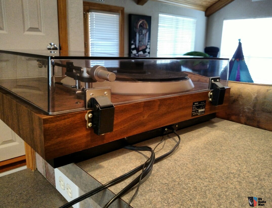 Denon DP-755 Direct Drive turntable, with ADC LMF-2 tone arm Photo ...