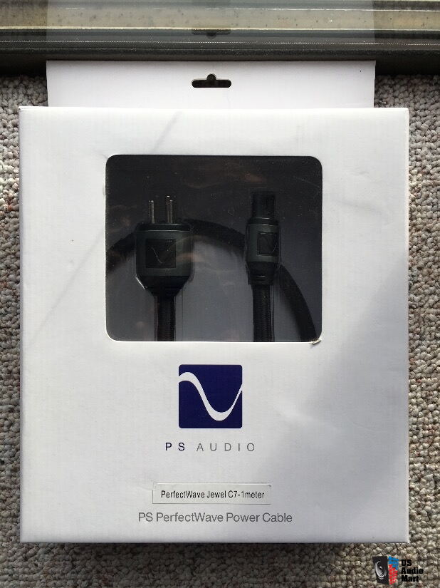 C7 Cable PS Audio 1m Perfect Wave Jewel AC Power Cord Photo #2079460 ...