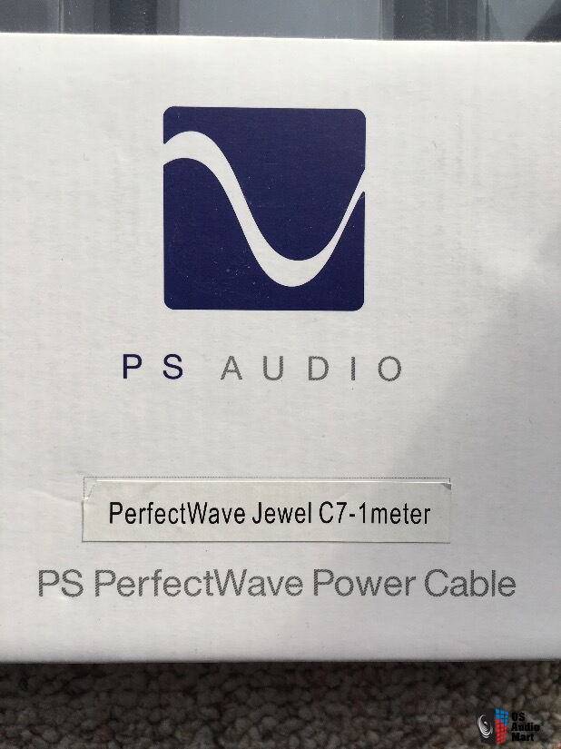 C7 Cable PS Audio 1m Perfect Wave Jewel AC Power Cord Photo #2079461 ...