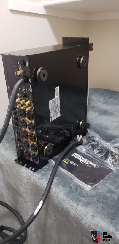 Monster Signature Series Pro 5100 PowerCenter Power Conditioner Photo ...