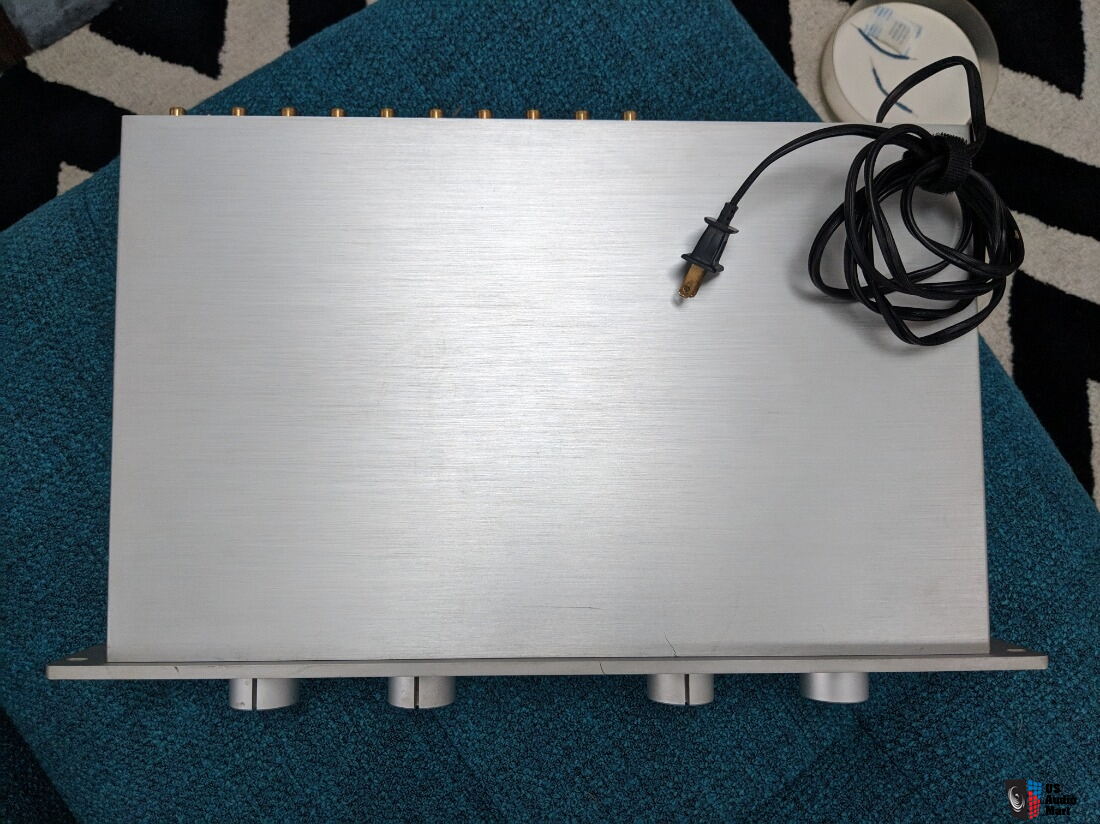 Conrad Johnson Motif MC-8 Pre-Amplifier - WONDERFUL Condition, AMAZING ...