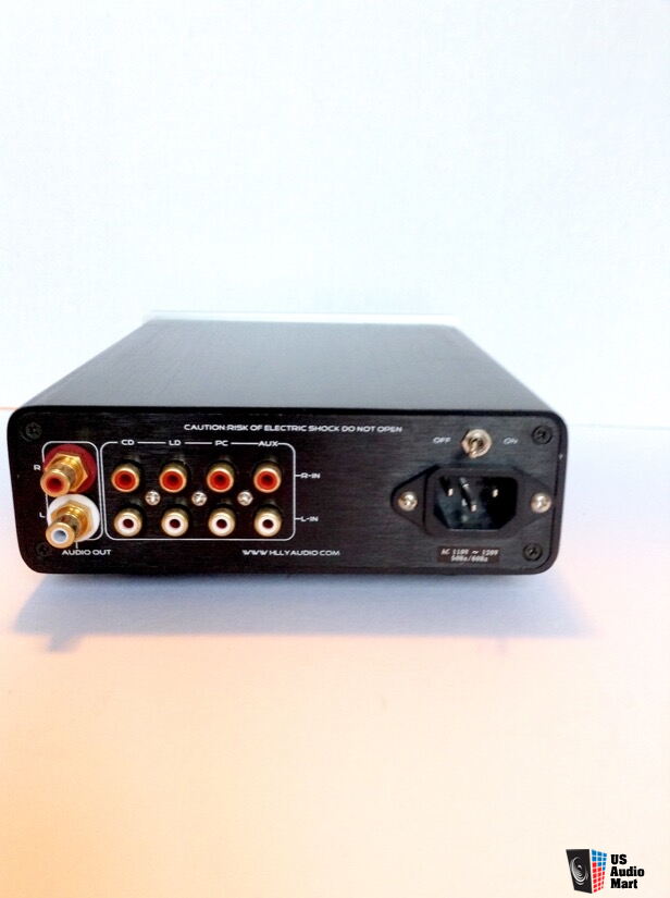 Hlly Preamp/Volume Control Silver Front, LCD display, 4 inputs, Single ...