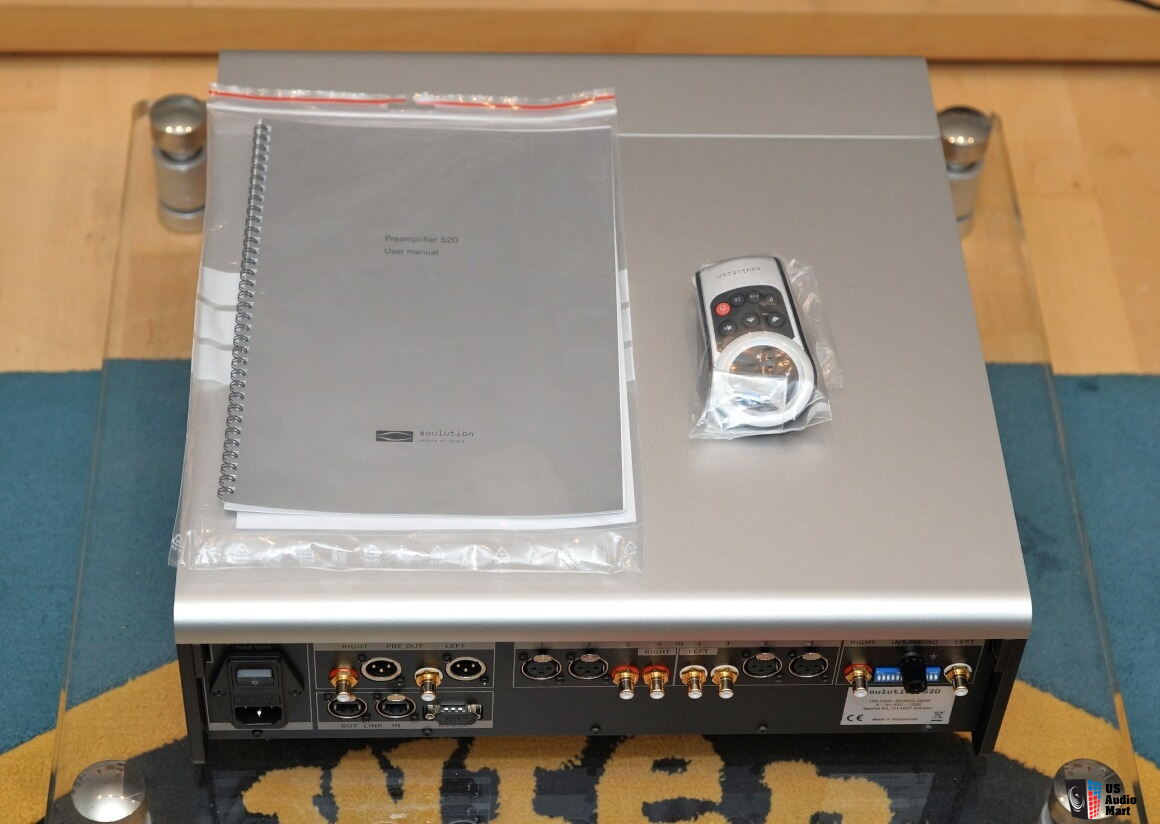 Soulution 520 preamp with MC phono Photo #2089876 - US Audio Mart
