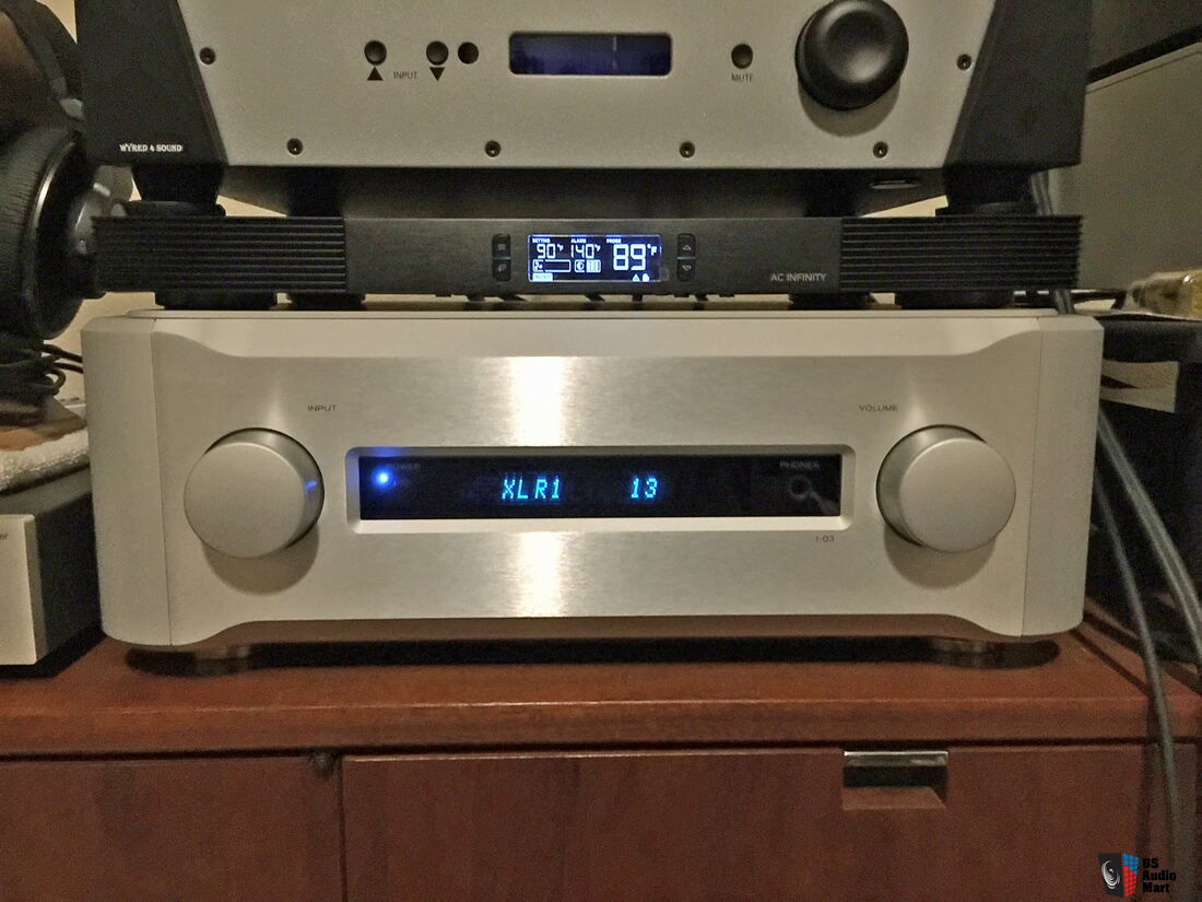 Esoteric I-03 Integrated Amplifier **Excellent Condition (9/10 ...
