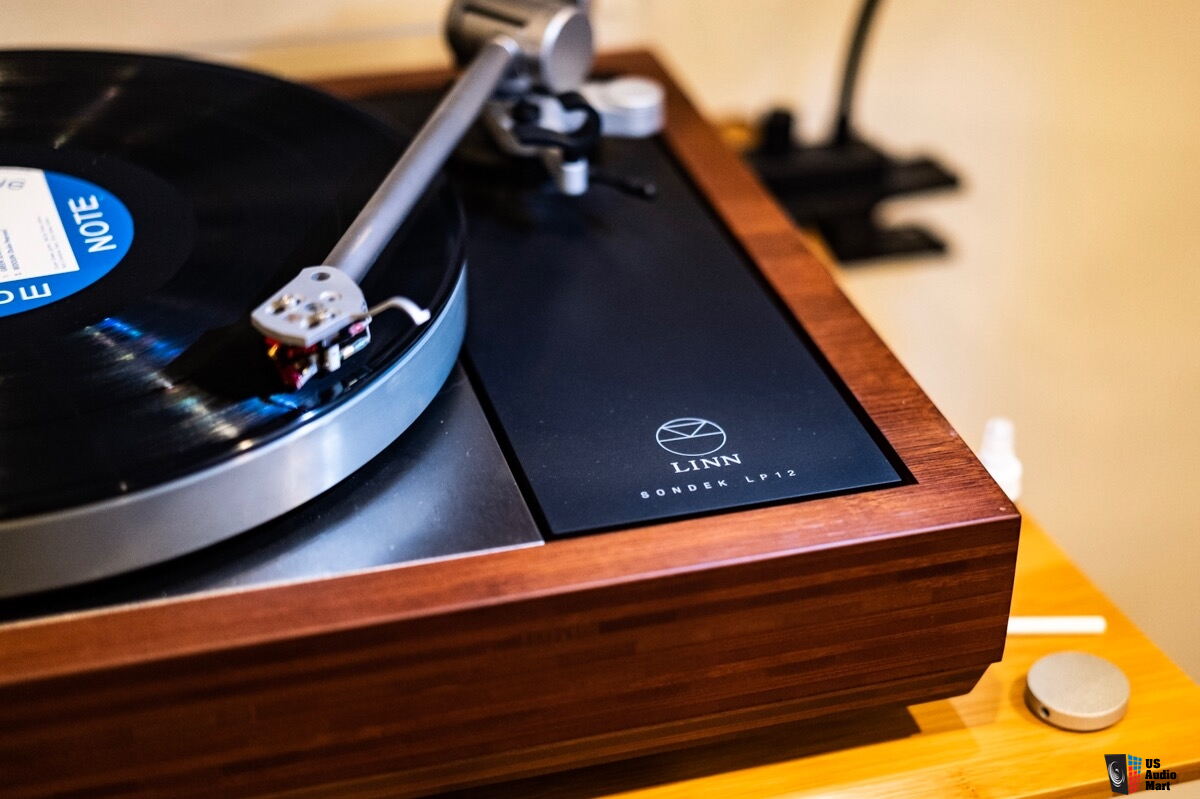 Linn LP12 with all options and Booplinth Photo #2094991 - US Audio Mart