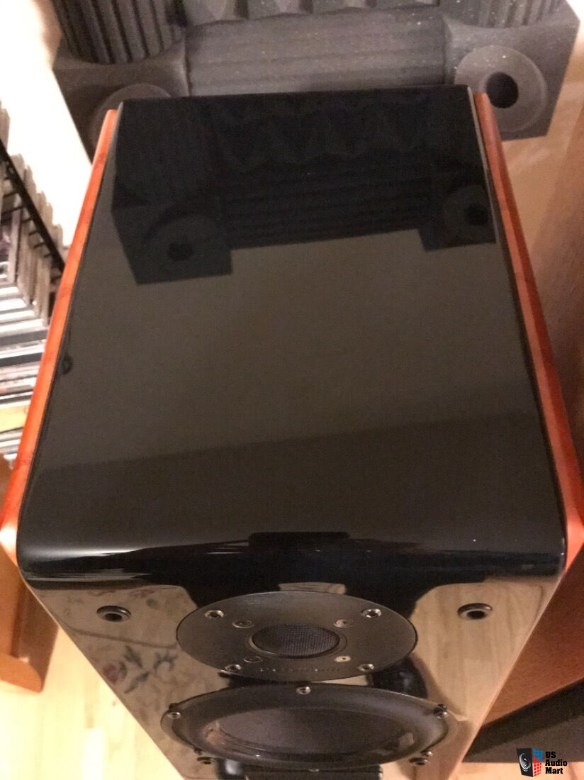 Usher Audio Be-718 "Tiny Dancers" Bookshelf Speakers Photo #2096050 ...