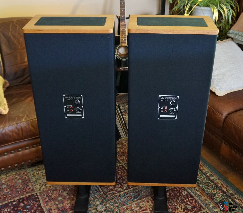 Vandersteen Model 2 Ci Floorstanding Speakers Photo #2096504 - UK Audio ...