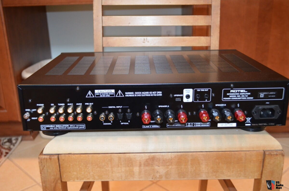 Rotel RA-12 Integrated Amplifier Photo #2104201 - US Audio Mart