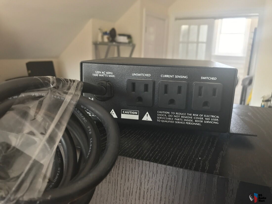 Niles APC-2 Current Sensing Switching AC Outlet Photo #2105764 - US ...
