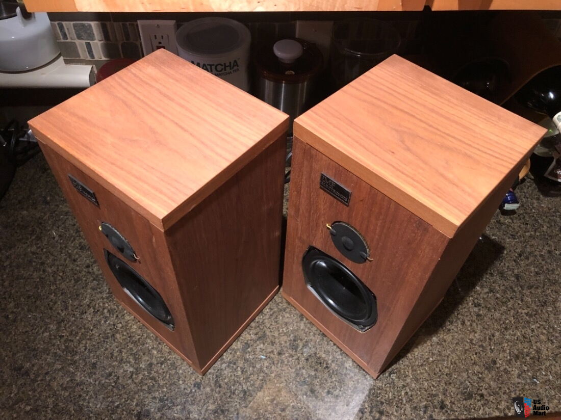 IMF Irving M. Fried MC2RA bookshelf speakers England clone of Rogers ...