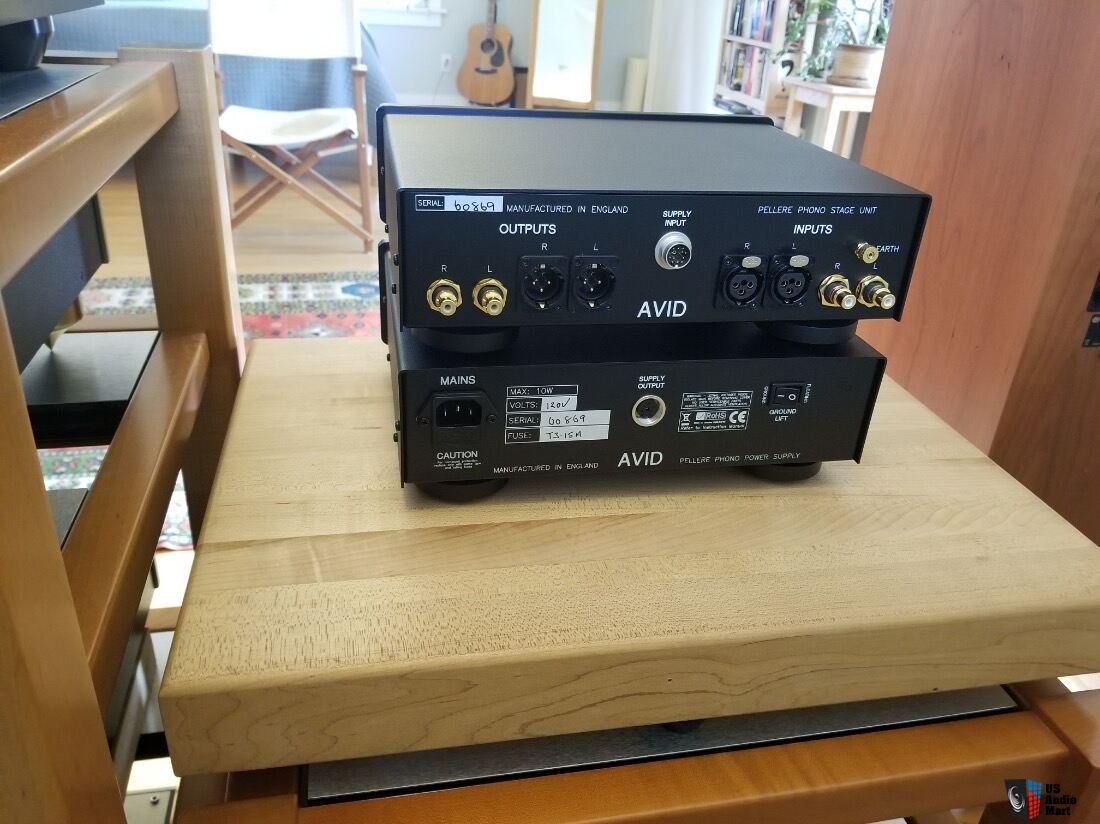 Avid HiFi of UK Pellere separate power supply and preamp $5K retail ...