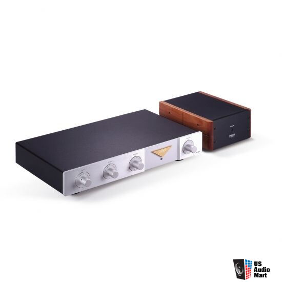Usher R-1.5 Power Amp and P-307 Pre-amp For Sale - US Audio Mart