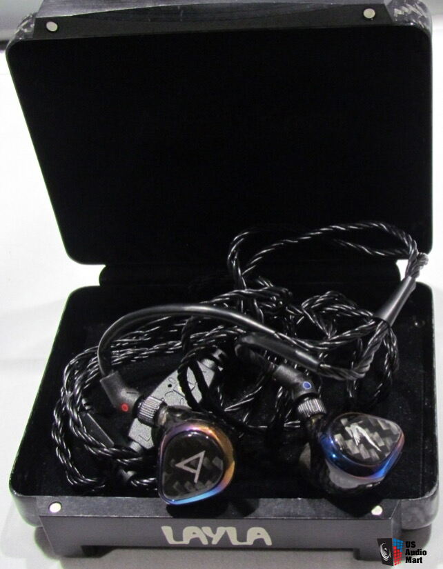 JH AUDIO LAYLA Flagship Model Universal IEM'S. CARBON FIBER with Cable ...