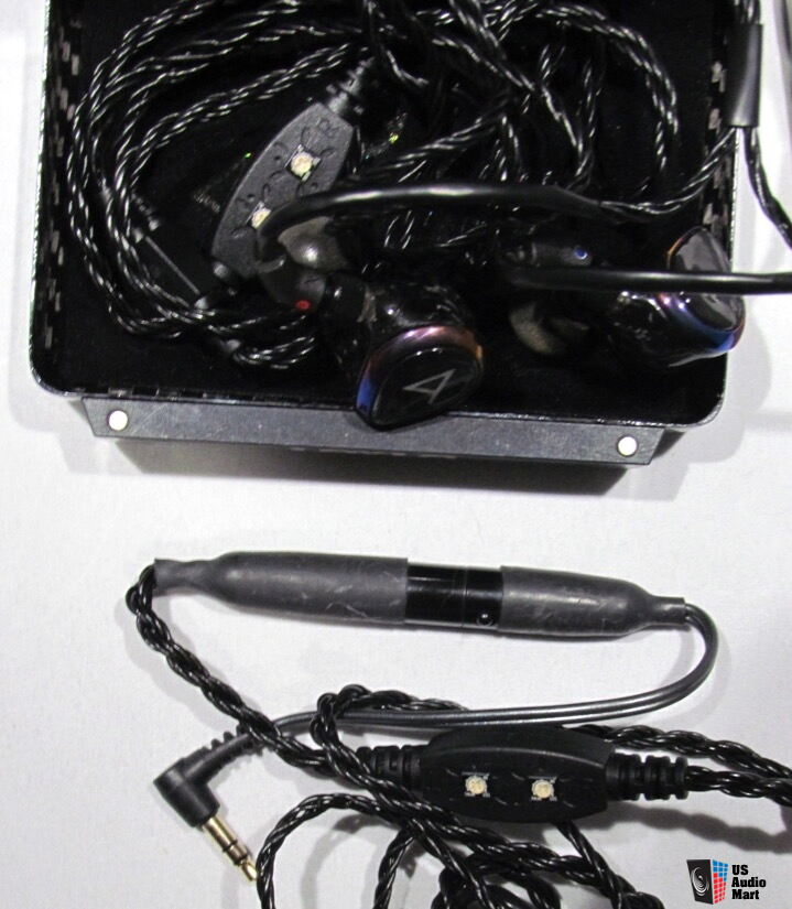 JH AUDIO LAYLA Flagship Model Universal IEM'S. CARBON FIBER with Cable ...