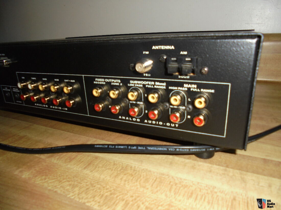 Anthem TLP-1 Preamplifier / Tuner w. remote control , and shipping box ...