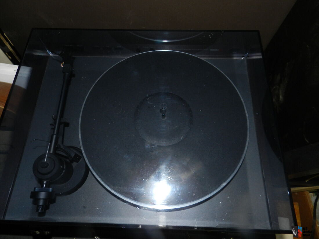 Kyocera 701 Semiautomatic Turntable Photo #2135736 - US Audio Mart