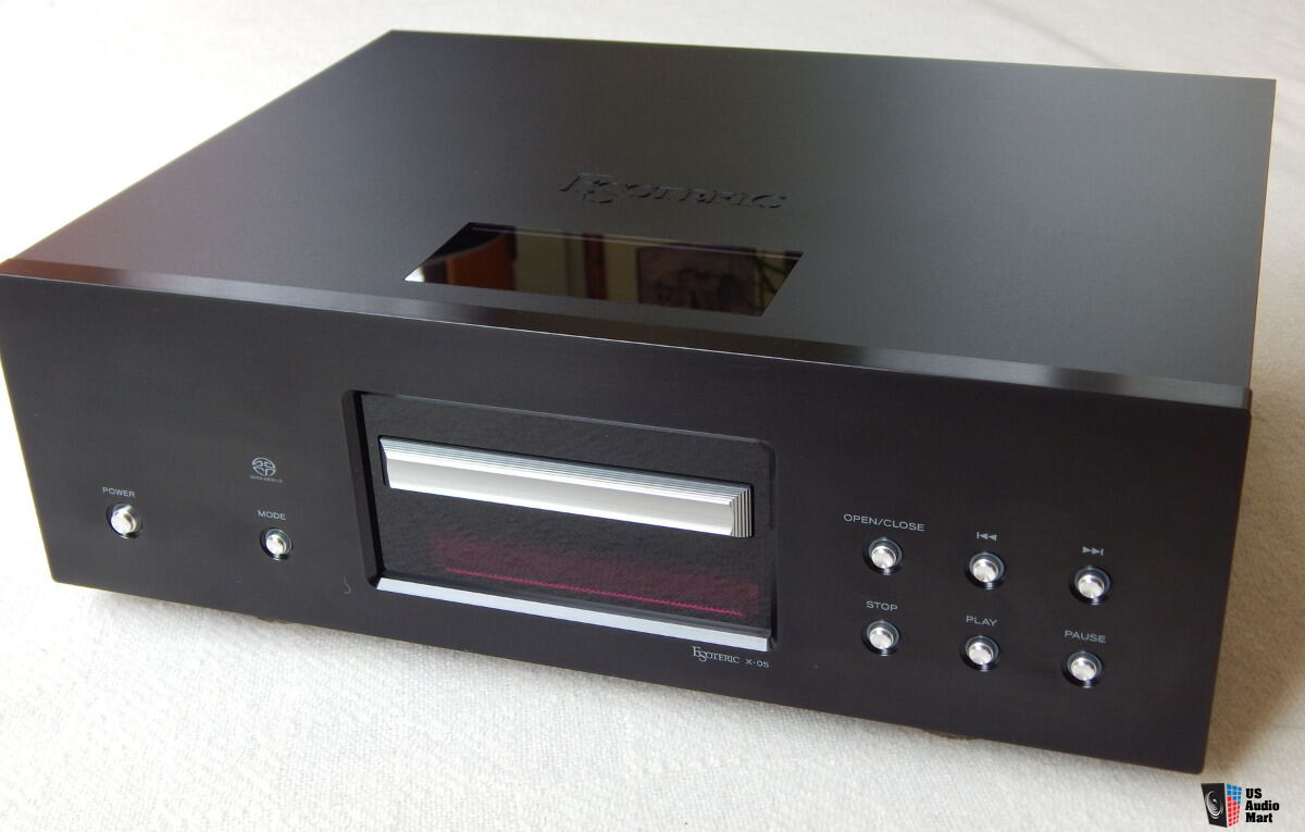 Esoteric X-05 CD/SACD Player in black - New Price Photo #2135899 - US ...