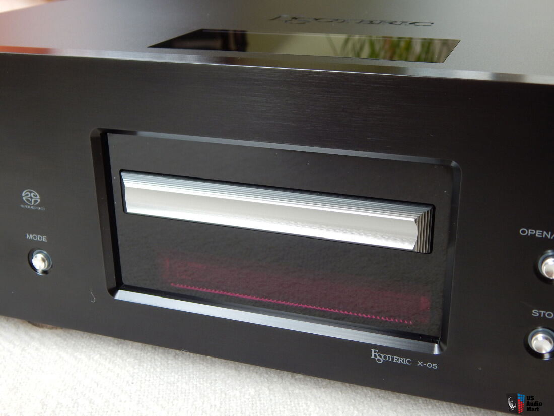 Esoteric X-05 CD/SACD Player in black - New Price Photo #2135900 - US ...