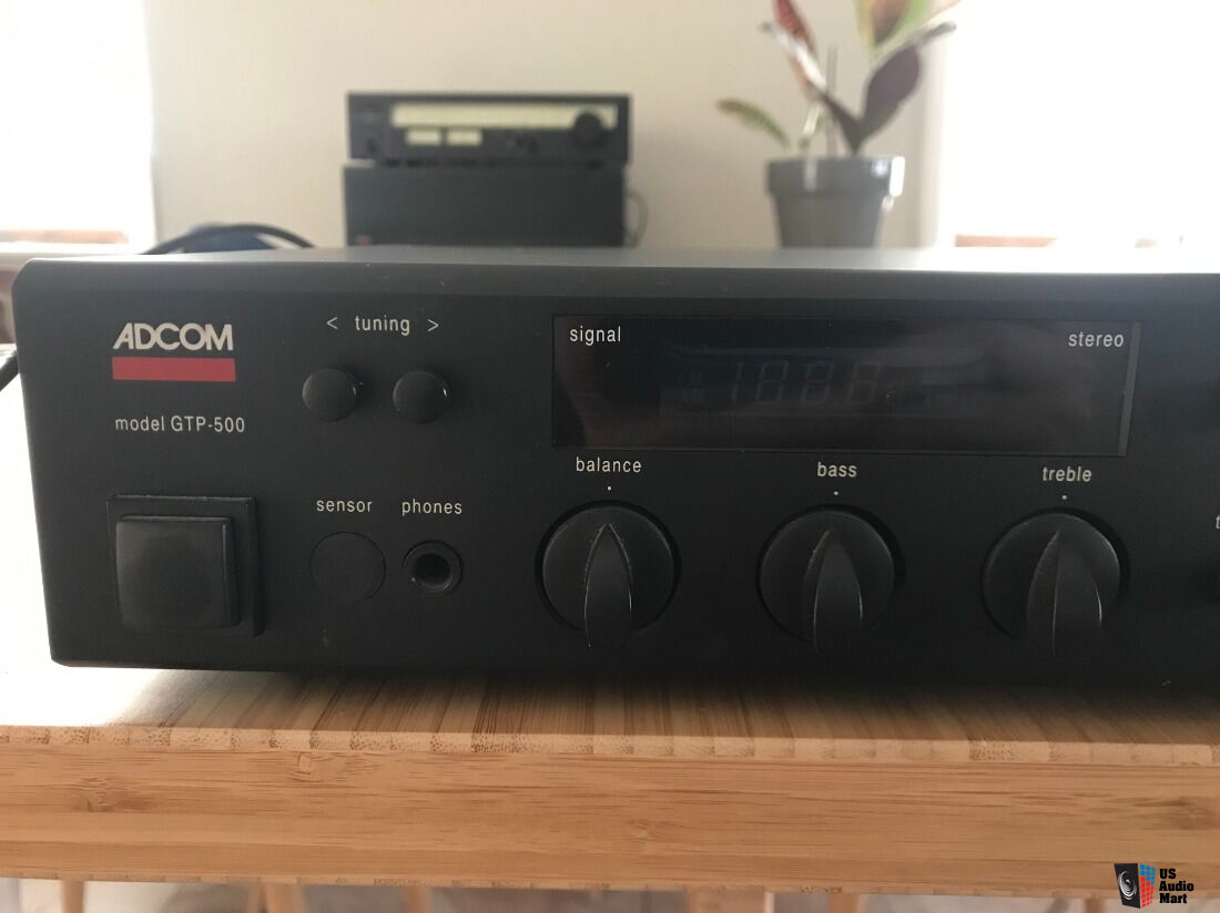 Adcom GTP-500 Photo #2150716 - UK Audio Mart