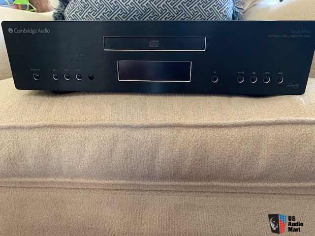 Cambridge Azur 851c upsampling cd player, preamp, DAC Photo #2151664 ...