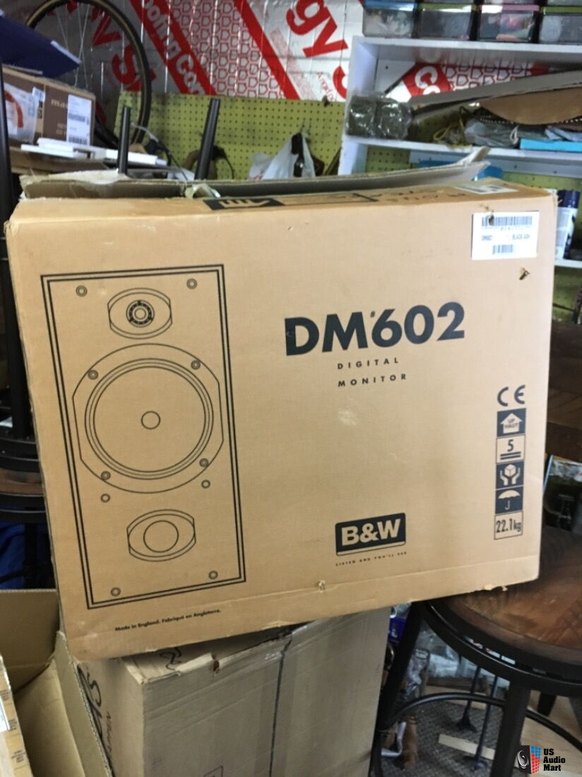 B&W DM 602 bookshelf speakers Photo #2154614 - US Audio Mart