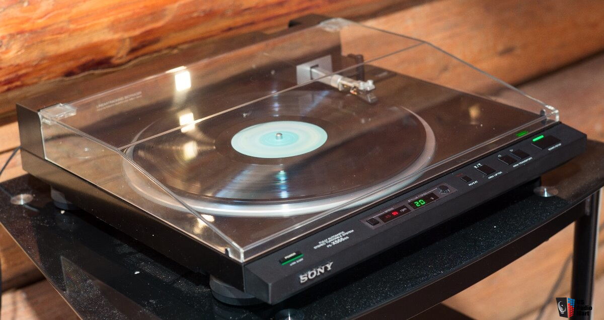 Sony PS-X555ES Linear Tracking Biotracer Turntable Record Player Photo ...
