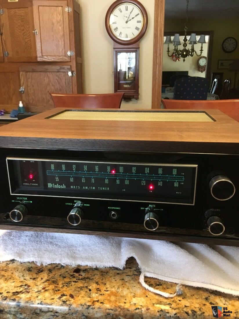 McIntosh MR 75 AM/FM Tuner Photo #2167399 - US Audio Mart