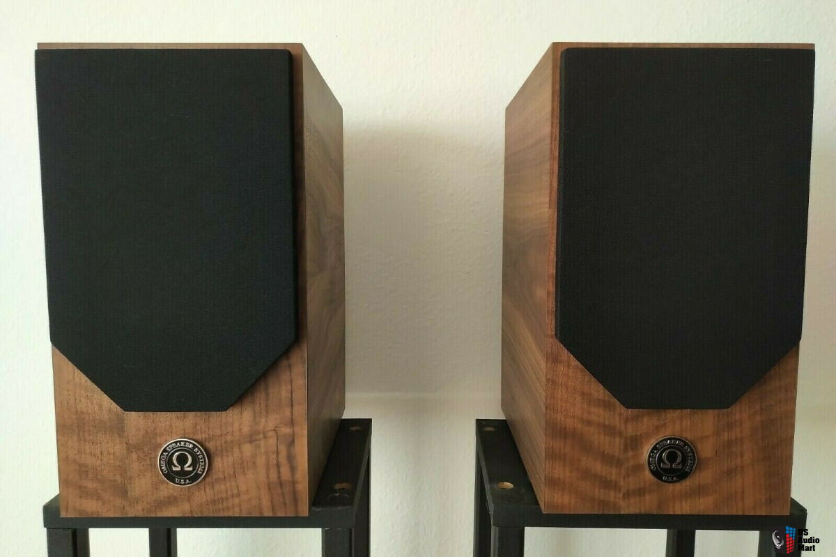 Omega Speaker Systems Super 3i Monitor Speakers in Claro Walnut Photo ...