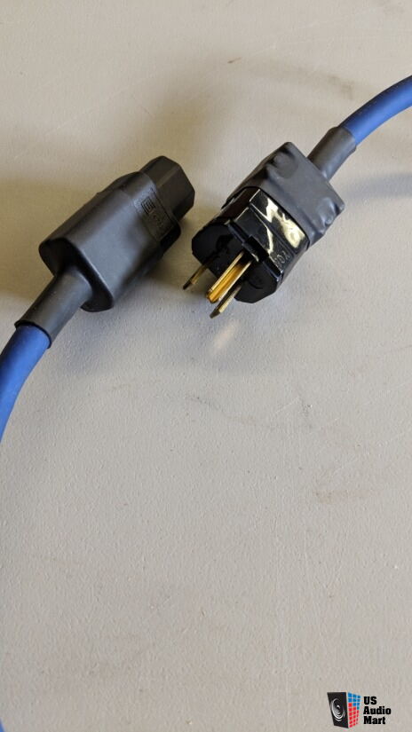Straight Wire Blue Thunder 20AMP 1 Meter Power cable Photo #2179593 ...