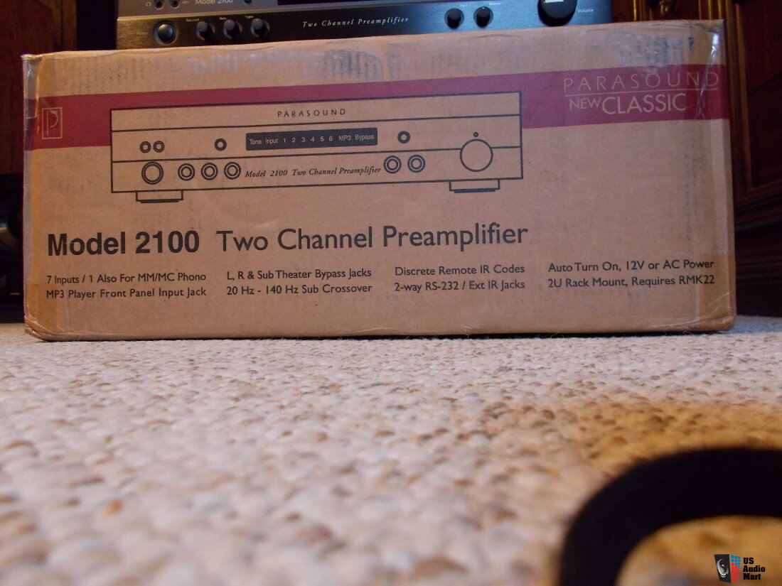 Parasound 2100 2 Channel Preamp - 2.1 Channel Preamplifier ...MINT ...