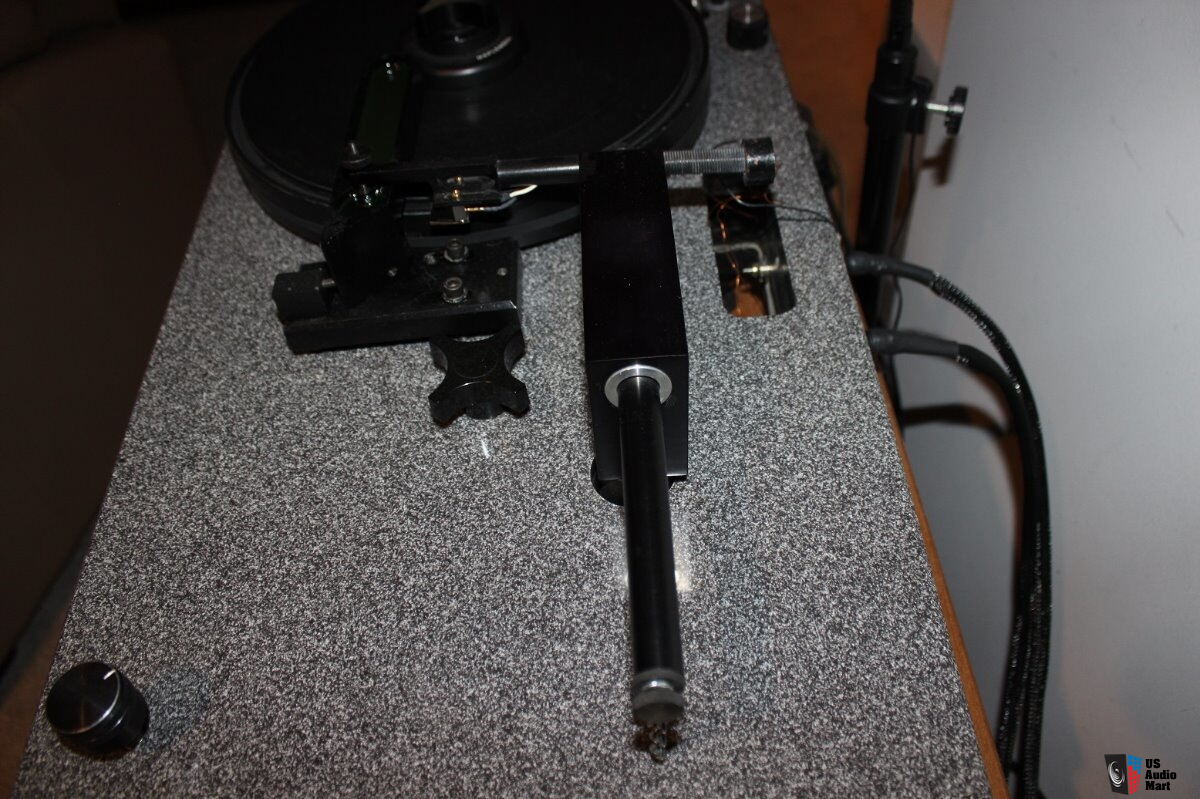 Maplenoll Apollo Turntable Photo #2192902 - US Audio Mart