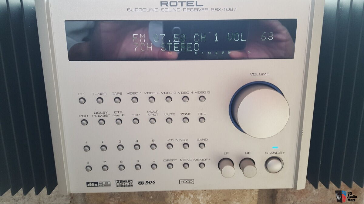 Rotel RSX-1067 7.1 surround sound processor Photo #2205301 - UK Audio Mart
