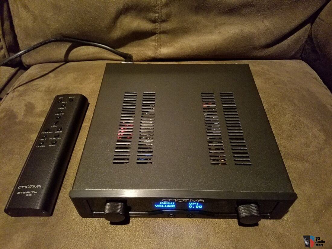 Emotiva Stealth DC-1 DAC/Preamp/Headphone amp Photo #2211093 - US Audio ...