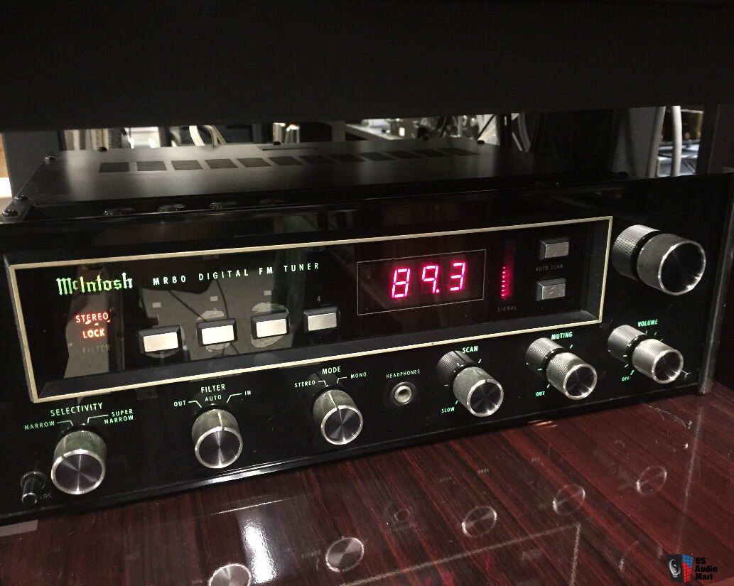 McIntosh MR-80 digital FM tuner For Sale - US Audio Mart