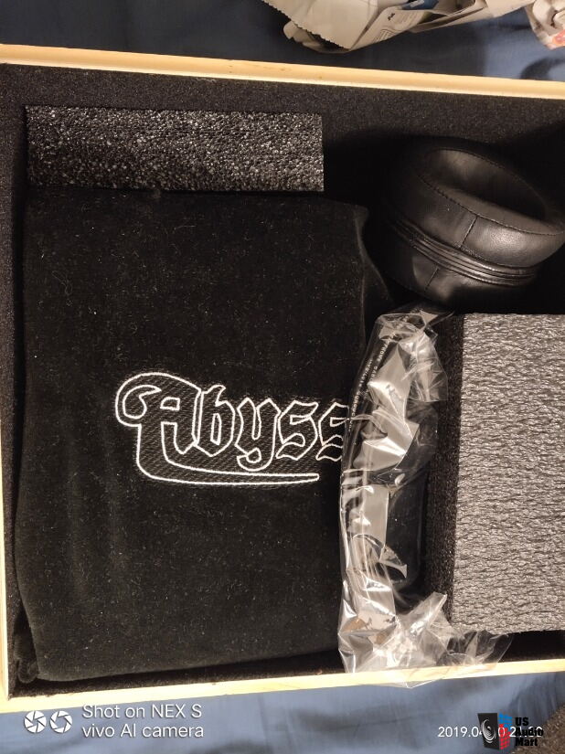 Abyss 1266 phi plus CC pads Photo #2236742 - US Audio Mart