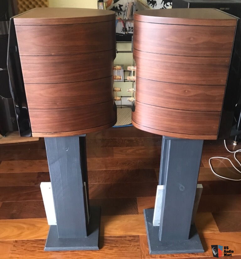 Like new Usher Mini-x bookshelf speakers Photo #2241424 - US Audio Mart