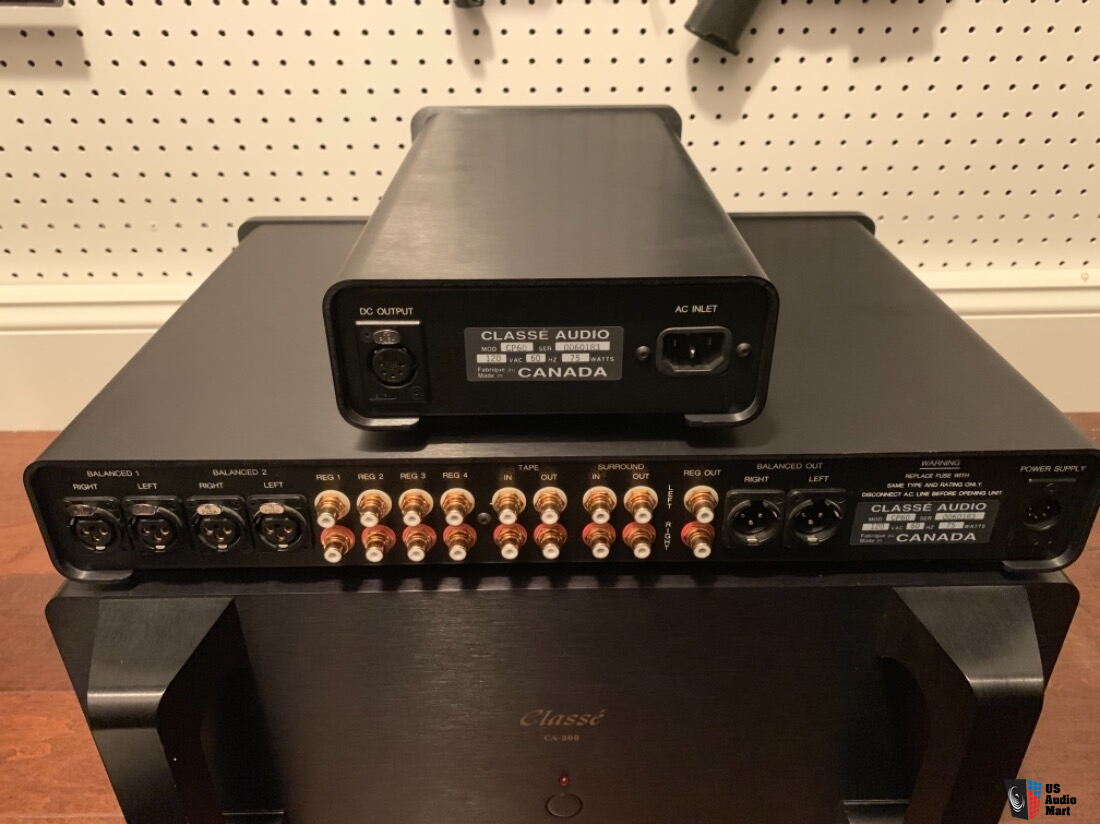 Classe CA-300 amplifier and CP-60 preamp with external power supply ...