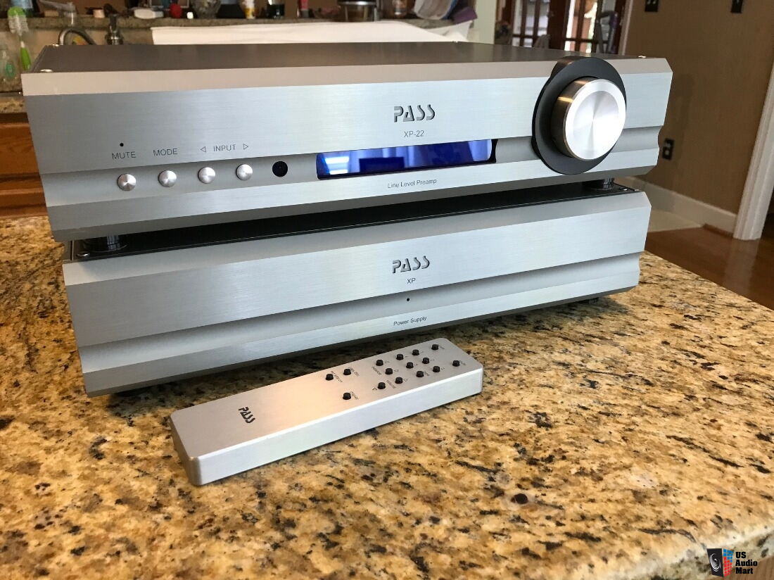 Pass Labs XP-22 Solid State Pre-amp in Excellent Working Condition For ...