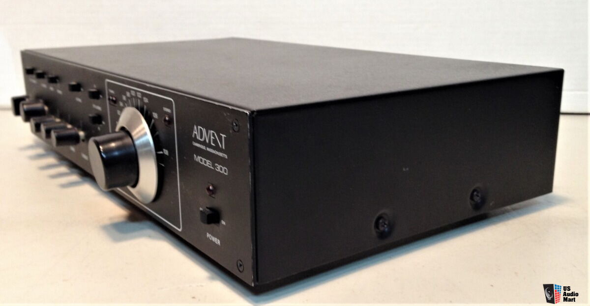 Advent 300 Vintage STEREO FM Receiver Photo #2261242 - US Audio Mart