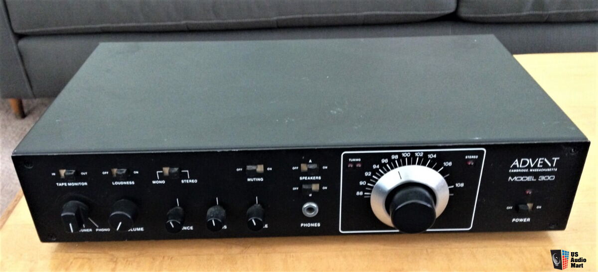 Advent 300 Vintage STEREO FM Receiver Photo #2261243 - US Audio Mart