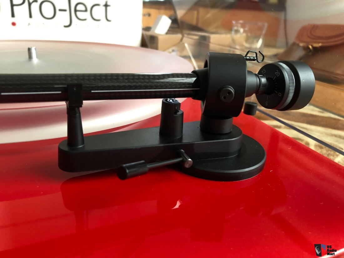 Pro-Ject turntable Carbon Debut Esprit SB upgraded version modern Photo ...